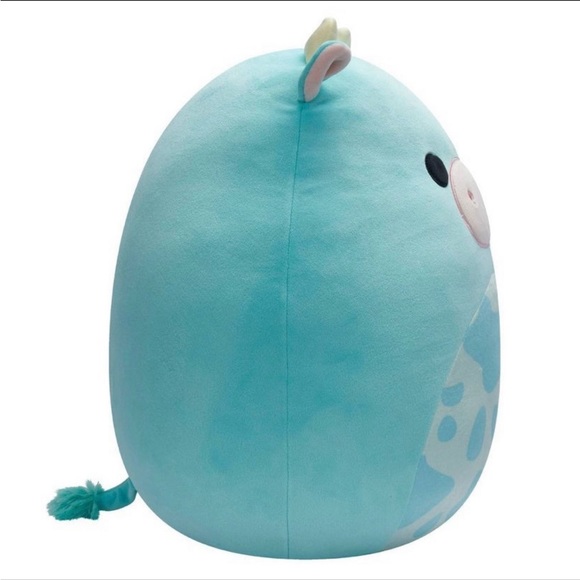 Squishmallows | Toys | Nwt Squishmallows Ultra Rare Tuluck The Cow 6 ...
